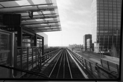 Shanghai Keolis opens first section of Songjiang tram line in China