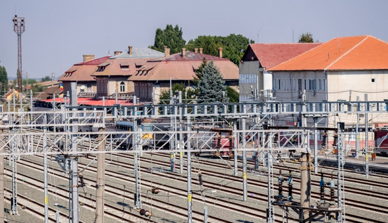 Alstom-led consortium wins railway upgrade contract from CFR - Railway ...