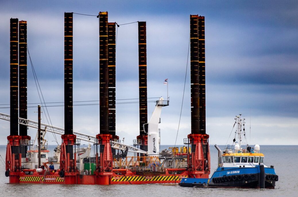 Network Rail starts work on second section of Dawlish sea wall
