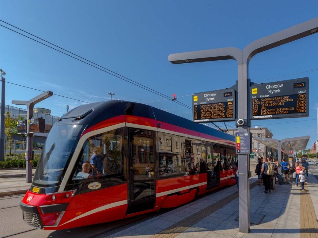 Passenger Information System for 56 Cities is Now Operational - Railway ...