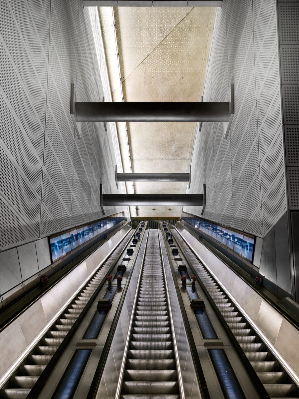 The art of the Elizabeth Line gives stations an identity - Railway ...
