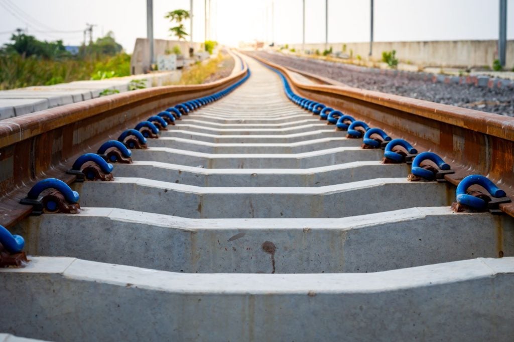 China opens glass-bottomed monorail system - Railway Technology